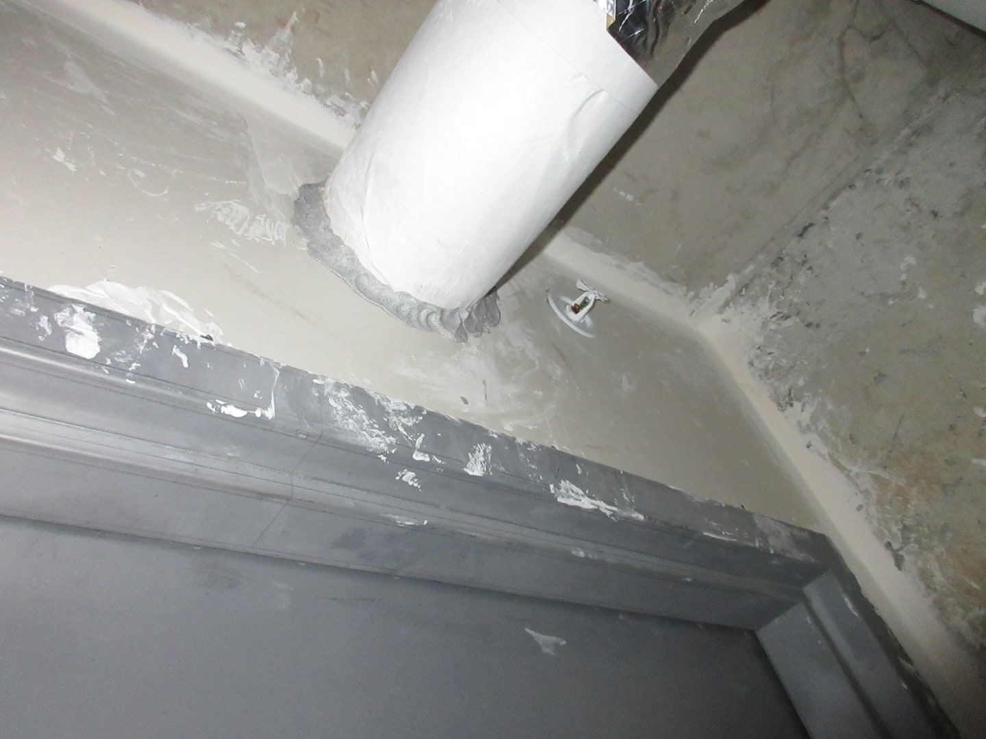 Firestopping Plumbing Penetration with Insulated Piping - Fire...