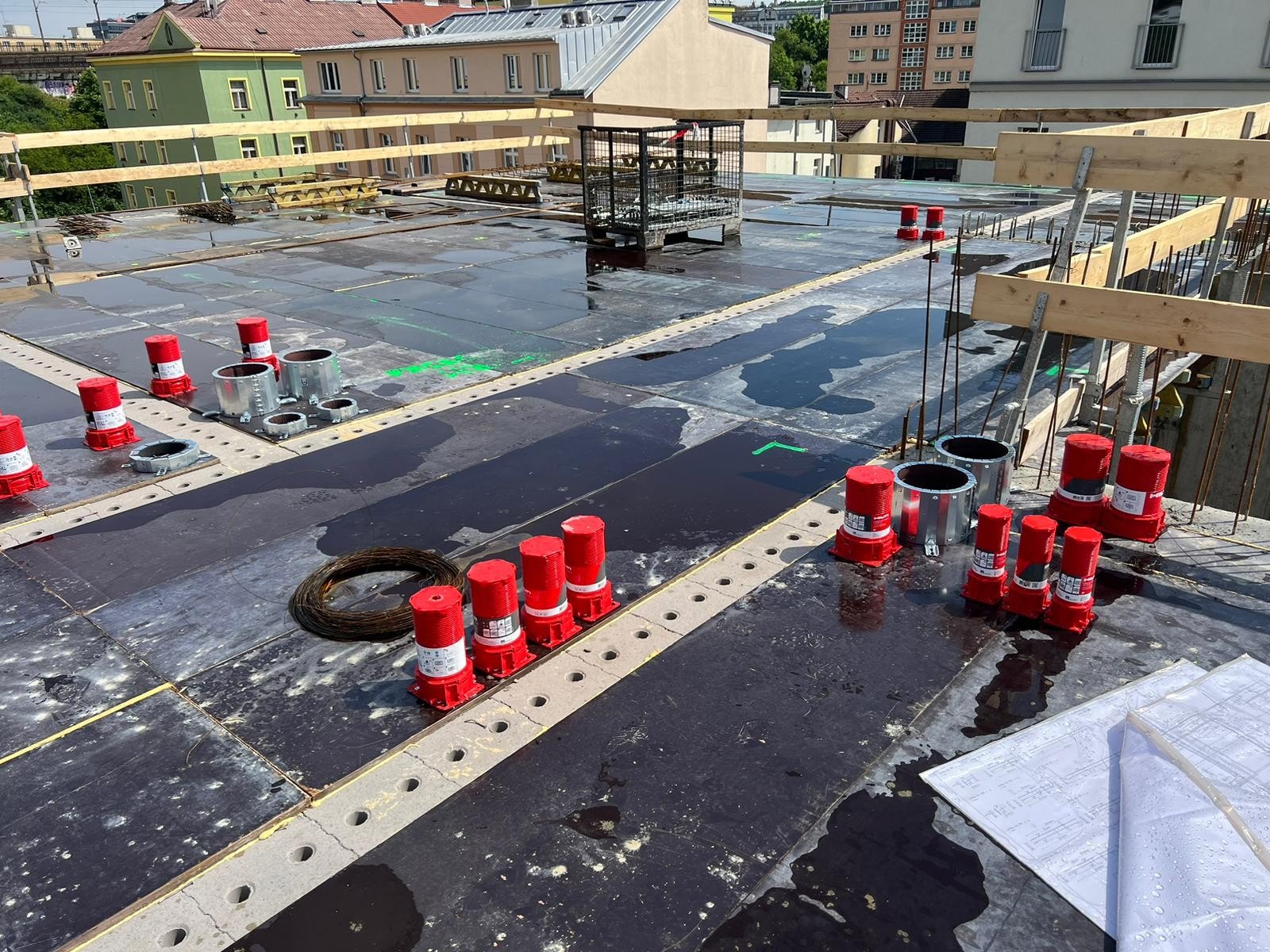 CFS-CID ŘEŠENÍ PŘEDEM ZABETONOVANÝCH POŽÁRNÍCH UCPÁVEK - Engin...